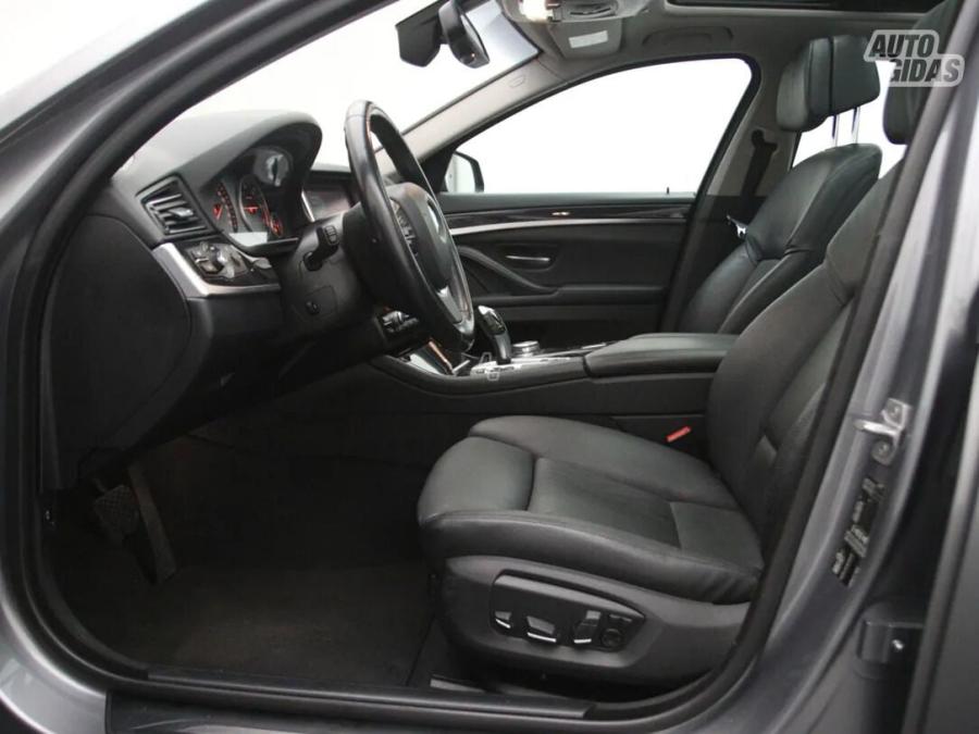 Grey BMW 520 2015 in Vilnius, with an engine capacity of 2.00 L and mileage of 209 thousand km for 12599 €, photo 5 on AUTOMOTO.COM.LV