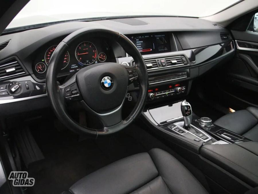 Grey BMW 520 2015 in Vilnius, with an engine capacity of 2.00 L and mileage of 209 thousand km for 12599 €, photo 17 on AUTOMOTO.COM.LV