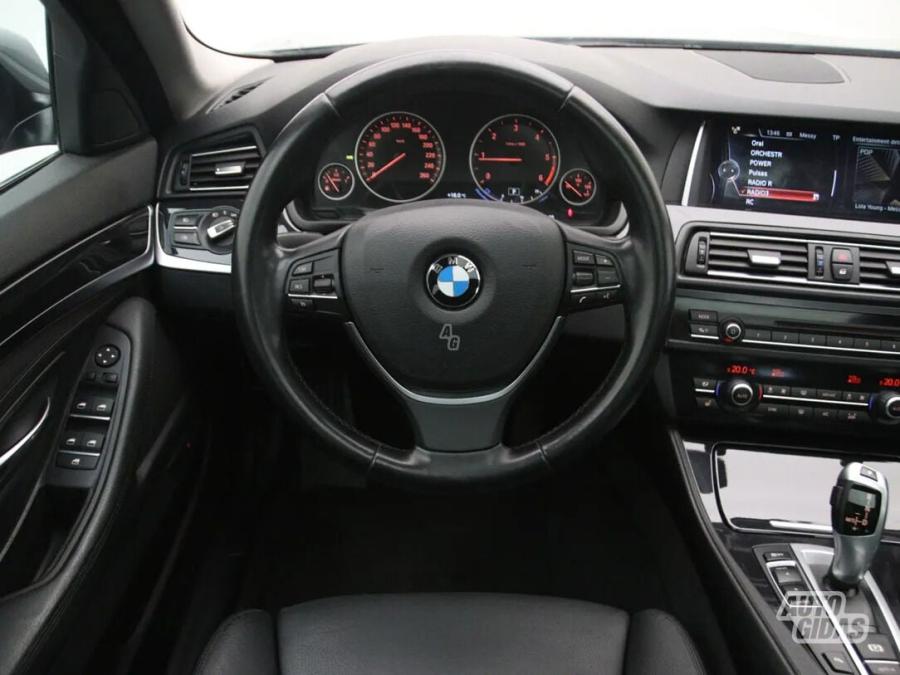 Grey BMW 520 2015 in Vilnius, with an engine capacity of 2.00 L and mileage of 209 thousand km for 12599 €, photo 18 on AUTOMOTO.COM.LV