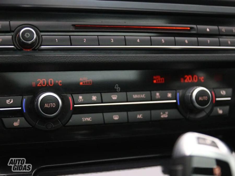 Grey BMW 520 2015 in Vilnius, with an engine capacity of 2.00 L and mileage of 209 thousand km for 12599 €, photo 21 on AUTOMOTO.COM.LV