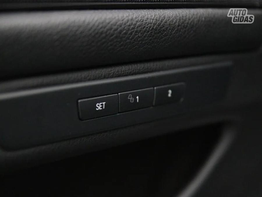 Grey BMW 520 2015 in Vilnius, with an engine capacity of 2.00 L and mileage of 209 thousand km for 12599 €, photo 36 on AUTOMOTO.COM.LV