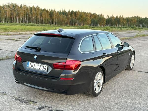 Grey BMW 520 2015 in Daugavpils, with an engine capacity of 2.00 L and mileage of 290 thousand km for 11180 €, photo 3 on AUTOMOTO.COM.LV