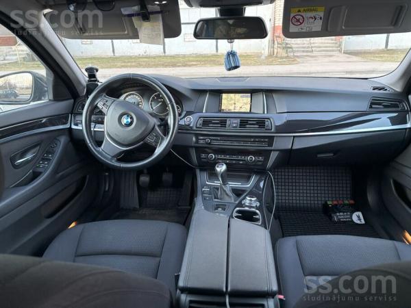 Grey BMW 520 2015 in Daugavpils, with an engine capacity of 2.00 L and mileage of 290 thousand km for 11180 €, photo 10 on AUTOMOTO.COM.LV