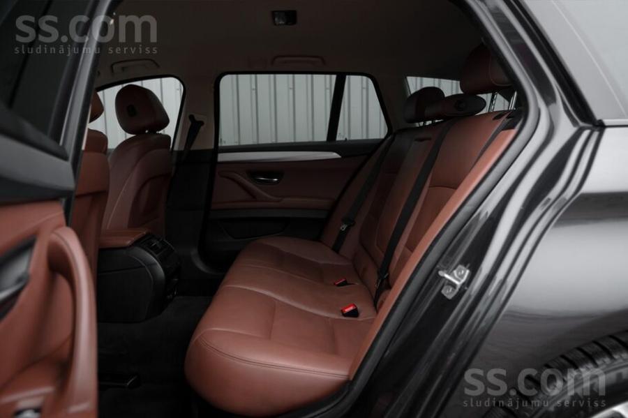 Pelēks BMW 520 2015 Tukums, ar dzinēja tilpumu 2.00 L un nobraukumu 202 tūkst. km par 12950 €, foto 11 vietnē AUTOMOTO.COM.LV