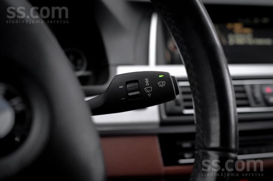 Pelēks BMW 520 2015 Tukums, ar dzinēja tilpumu 2.00 L un nobraukumu 202 tūkst. km par 12950 €, foto 21 vietnē AUTOMOTO.COM.LV