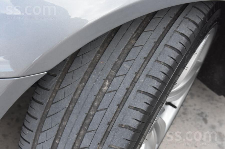 Pelēks BMW 520 2015 Rīga, ar dzinēja tilpumu 2.00 L un nobraukumu 275 tūkst. km par 12950 €, foto 22 vietnē AUTOMOTO.COM.LV
