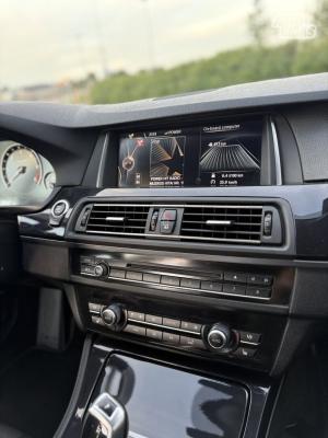 Grey BMW 520 2015 in Vilnius, with an engine capacity of 2.00 L and mileage of 182 thousand km for 9800 €, photo 15 on AUTOMOTO.COM.LV