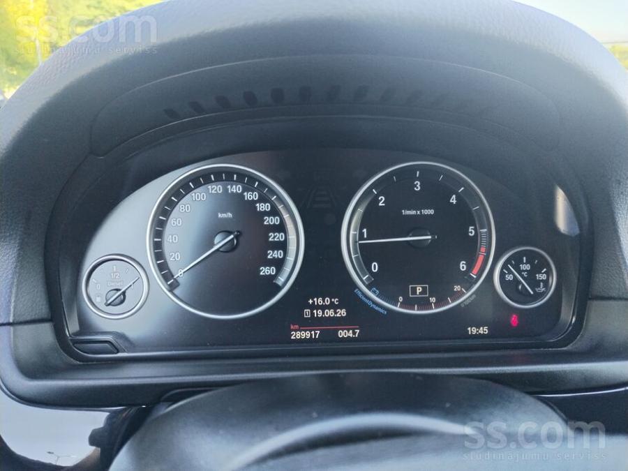 Grey BMW 520 2015 in Daugavpils, with an engine capacity of 2.00 L and mileage of 290 thousand km for 9850 €, photo 8 on AUTOMOTO.COM.LV