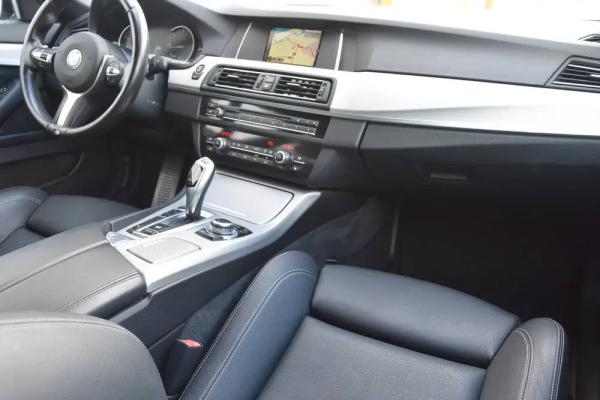 Pelēks BMW 520 2015 Mārupe, ar dzinēja tilpumu 2.00 L un nobraukumu 276 tūkst. km par 12950 €, foto 8 vietnē AUTOMOTO.COM.LV