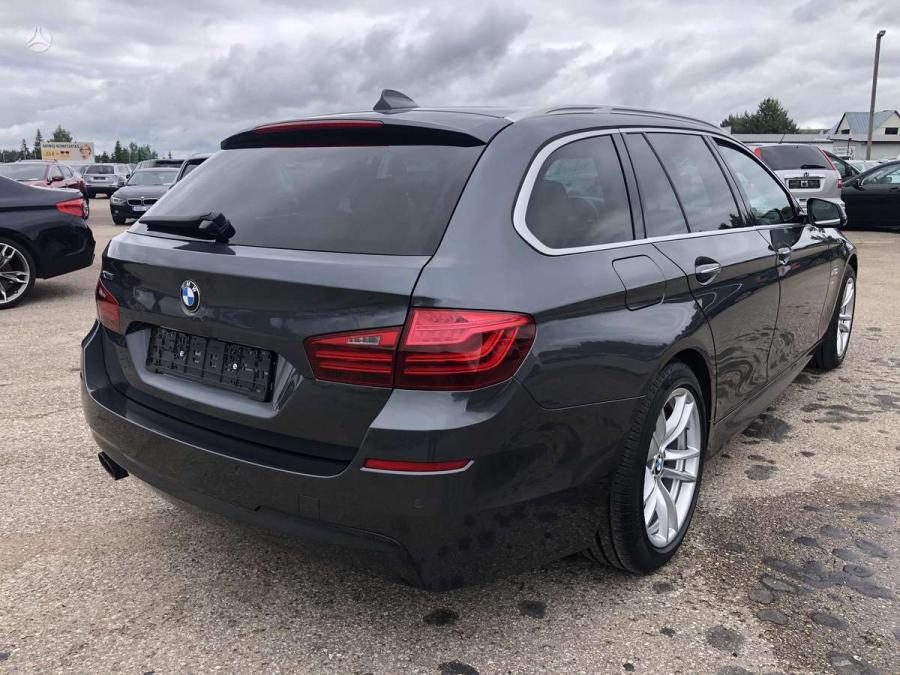 Grey BMW 520 2015 in Utena, with an engine capacity of 2.00 L and mileage of 247 thousand km for 13400 €, photo 8 on AUTOMOTO.COM.LV