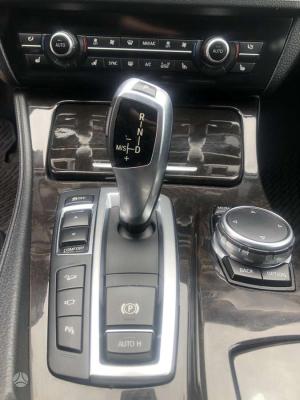 Grey BMW 520 2015 in Utena, with an engine capacity of 2.00 L and mileage of 247 thousand km for 13400 €, photo 19 on AUTOMOTO.COM.LV