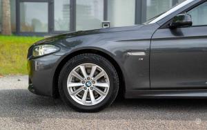 Pelēks BMW 520 2015 Viļņa, ar dzinēja tilpumu 2.00 L un nobraukumu 260 tūkst. km par 11500 €, foto 10 vietnē AUTOMOTO.COM.LV
