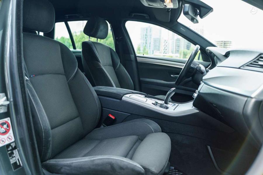 Pelēks BMW 520 2015 Viļņa, ar dzinēja tilpumu 2.00 L un nobraukumu 260 tūkst. km par 11500 €, foto 23 vietnē AUTOMOTO.COM.LV