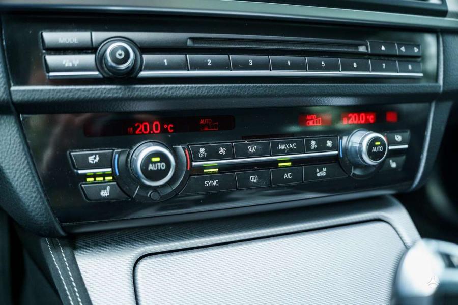 Pelēks BMW 520 2015 Viļņa, ar dzinēja tilpumu 2.00 L un nobraukumu 260 tūkst. km par 11500 €, foto 29 vietnē AUTOMOTO.COM.LV