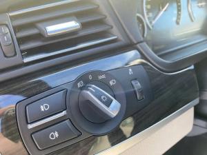 Pelēks BMW 520 2015 Tukums, ar dzinēja tilpumu 2.00 L un nobraukumu 257 tūkst. km par 10990 €, foto 20 vietnē AUTOMOTO.COM.LV