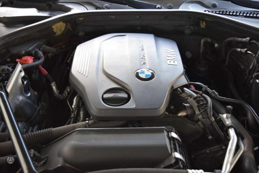 Grey BMW 520 2015 in Vilnius, with an engine capacity of 2.00 L and mileage of 249 thousand km for 10200 €, photo 28 on AUTOMOTO.COM.LV