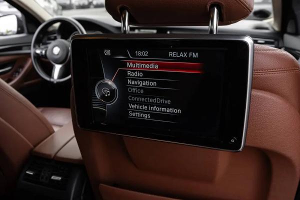 Серый БМВ 520 2015 в Елгава, объемом двигателя 2.00 л и пробегом 243 тыс. км за 11400 €, фото 10 на AUTOMOTO.COM.LV