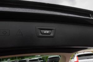 Grey BMW 520 2015 in Jelgava, with an engine capacity of 2.00 L and mileage of 243 thousand km for 11400 €, photo 13 on AUTOMOTO.COM.LV