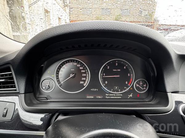 Grey BMW 520 2015 in Daugavpils, with an engine capacity of 2.00 L and mileage of 292 thousand km for 9600 €, photo 7 on AUTOMOTO.COM.LV