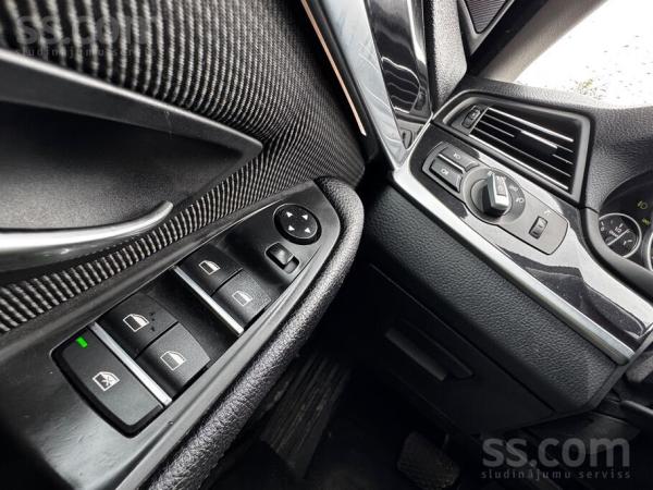 Grey BMW 520 2015 in Daugavpils, with an engine capacity of 2.00 L and mileage of 292 thousand km for 9600 €, photo 8 on AUTOMOTO.COM.LV