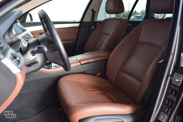 Grey BMW 520 2015 in Vilnius, with an engine capacity of 2.00 L and mileage of 249 thousand km for 10200 €, photo 9 on AUTOMOTO.COM.LV