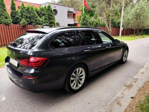 Grey BMW 520 2015 in Vilnius, with an engine capacity of 2.00 L and mileage of 260 thousand km for 8800 €, photo 6 on AUTOMOTO.COM.LV