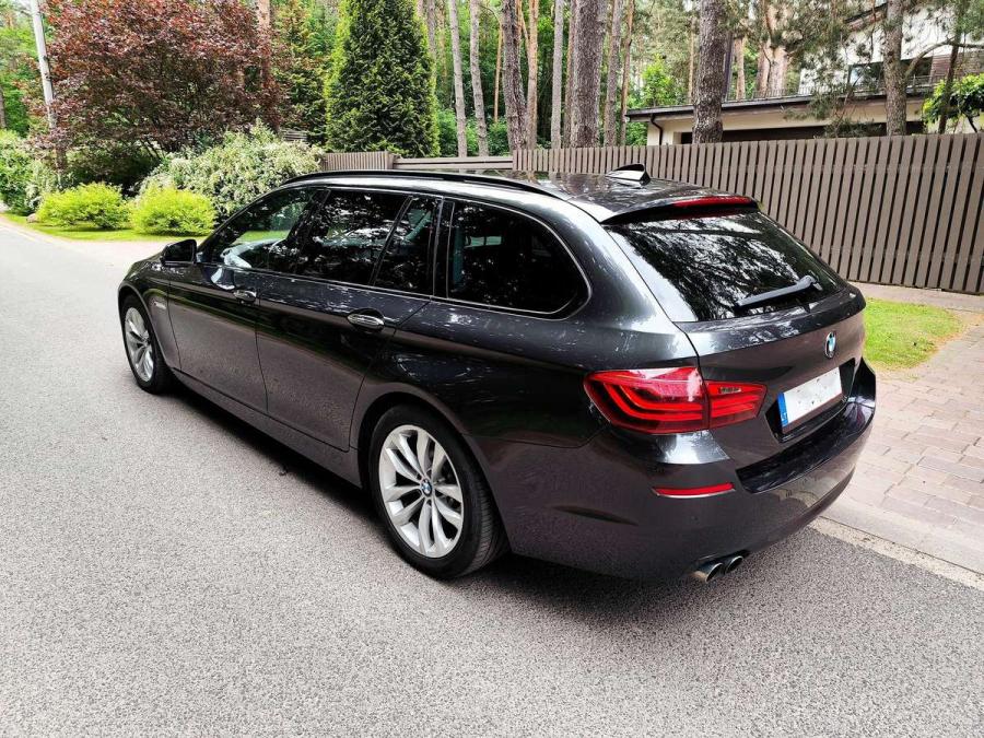 Grey BMW 520 2015 in Vilnius, with an engine capacity of 2.00 L and mileage of 260 thousand km for 8800 €, photo 7 on AUTOMOTO.COM.LV