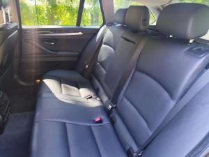 Grey BMW 520 2015 in Vilnius, with an engine capacity of 2.00 L and mileage of 260 thousand km for 8800 €, photo 11 on AUTOMOTO.COM.LV