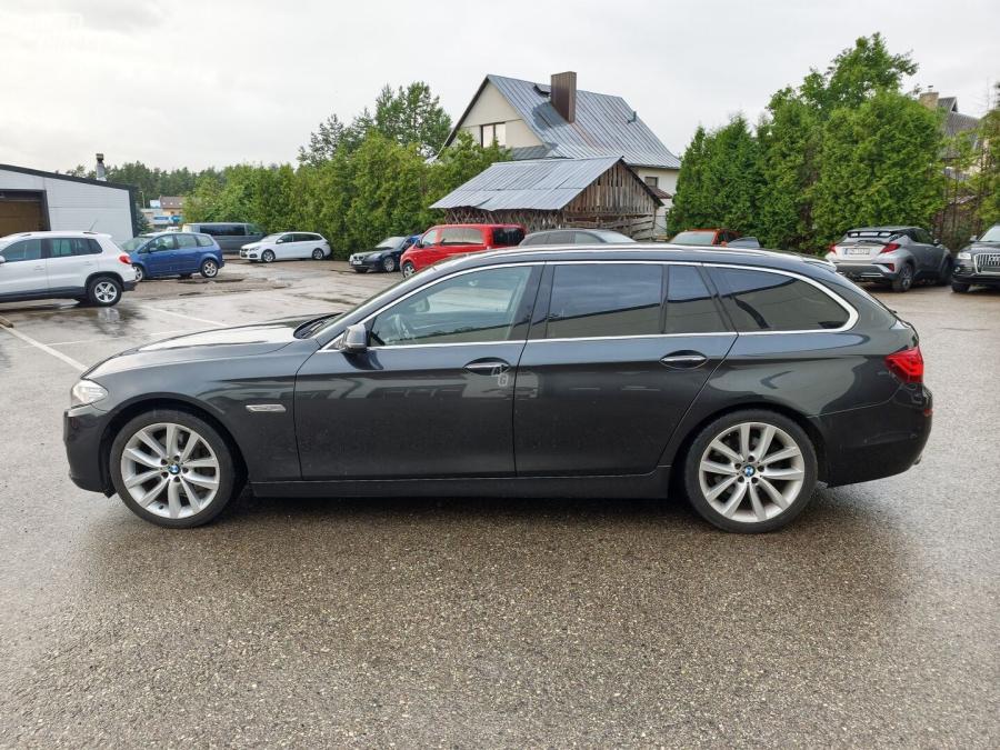 Pelēks BMW 520 2015 Utena, ar dzinēja tilpumu 2.00 L un nobraukumu 293 tūkst. km par 9590 €, foto 5 vietnē AUTOMOTO.COM.LV