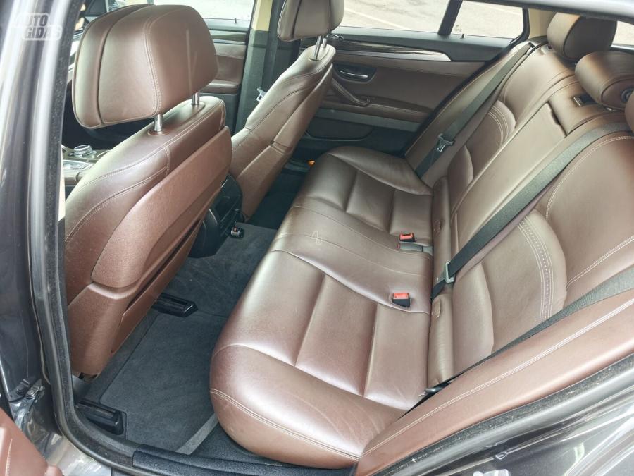 Pelēks BMW 520 2015 Utena, ar dzinēja tilpumu 2.00 L un nobraukumu 293 tūkst. km par 9590 €, foto 13 vietnē AUTOMOTO.COM.LV