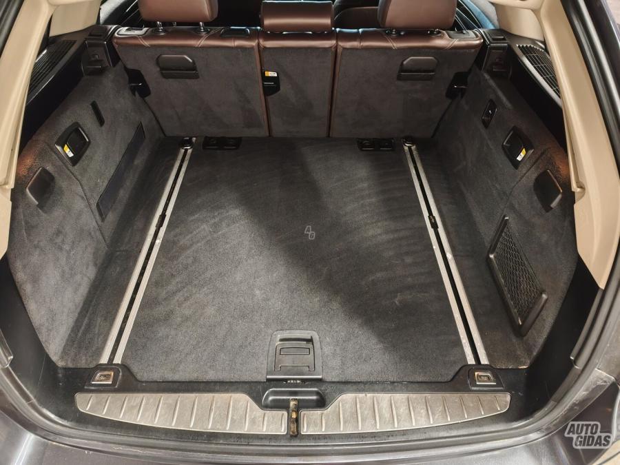 Pelēks BMW 520 2015 Utena, ar dzinēja tilpumu 2.00 L un nobraukumu 293 tūkst. km par 9590 €, foto 23 vietnē AUTOMOTO.COM.LV