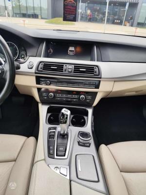Pelēks BMW 520 2015 Šauļi, ar dzinēja tilpumu 2.00 L un nobraukumu 277 tūkst. km par 13100 €, foto 10 vietnē AUTOMOTO.COM.LV
