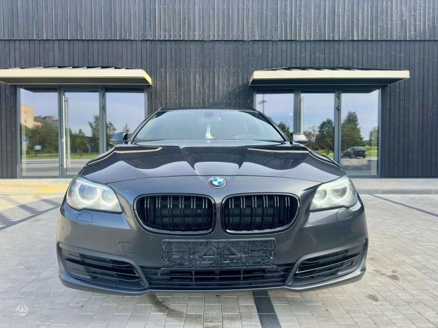Pelēks BMW 520 2015 Šauļi, ar dzinēja tilpumu 2.00 L un nobraukumu 253 tūkst. km par 10400 €, foto 4 vietnē AUTOMOTO.COM.LV