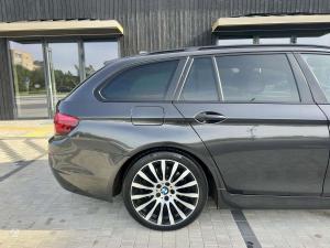 Pelēks BMW 520 2015 Šauļi, ar dzinēja tilpumu 2.00 L un nobraukumu 253 tūkst. km par 10400 €, foto 10 vietnē AUTOMOTO.COM.LV