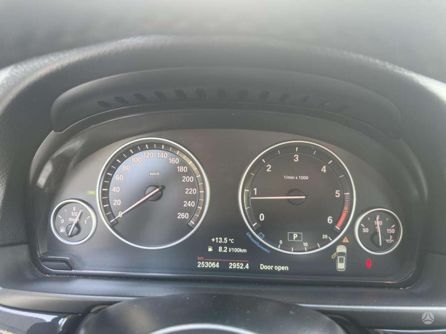 Pelēks BMW 520 2015 Šauļi, ar dzinēja tilpumu 2.00 L un nobraukumu 253 tūkst. km par 10400 €, foto 20 vietnē AUTOMOTO.COM.LV