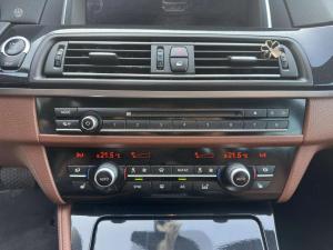Pelēks BMW 520 2015 Šauļi, ar dzinēja tilpumu 2.00 L un nobraukumu 253 tūkst. km par 10400 €, foto 21 vietnē AUTOMOTO.COM.LV