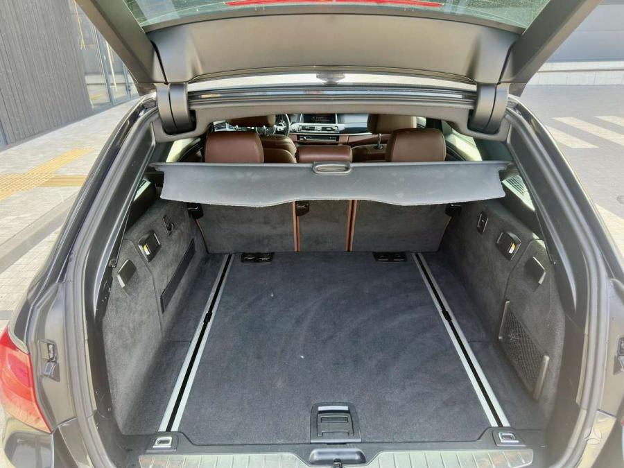 Pelēks BMW 520 2015 Šauļi, ar dzinēja tilpumu 2.00 L un nobraukumu 253 tūkst. km par 10400 €, foto 27 vietnē AUTOMOTO.COM.LV