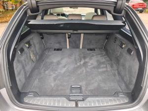 Grey BMW 520 2015 in Siauliai, with an engine capacity of 2.00 L and mileage of 277 thousand km for 10900 €, photo 16 on AUTOMOTO.COM.LV