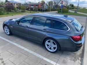 Grey BMW 520 2016 in Ogre, with an engine capacity of 2.00 L and mileage of 148 thousand km for 17900 €, photo 2 on AUTOMOTO.COM.LV