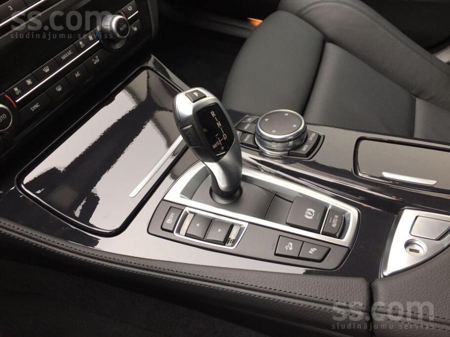 Grey BMW 520 2016 in Ogre, with an engine capacity of 2.00 L and mileage of 148 thousand km for 17900 €, photo 10 on AUTOMOTO.COM.LV