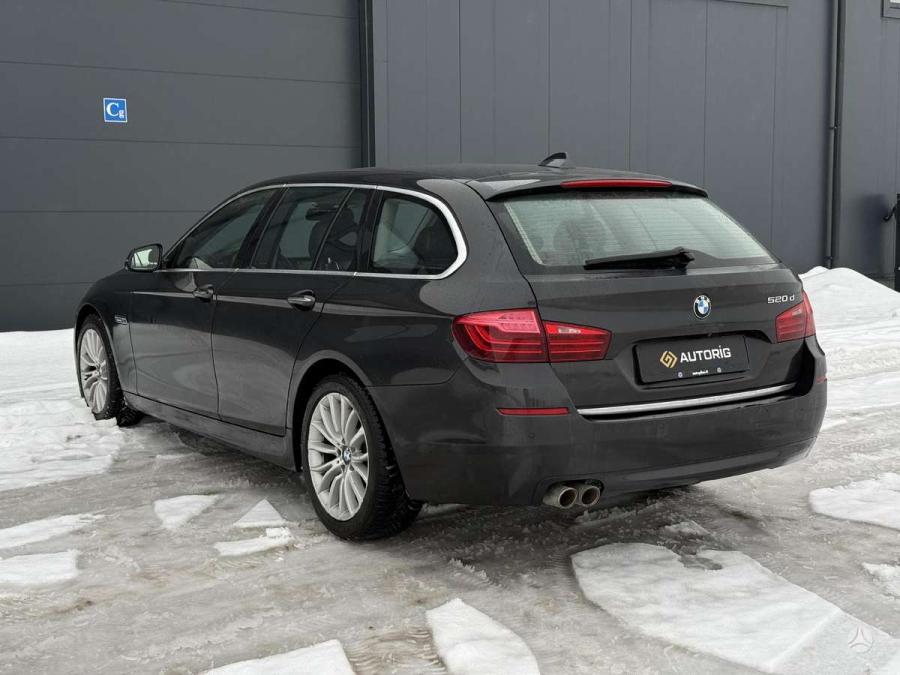 Pelēks BMW 520 2016 Kauņa, ar dzinēja tilpumu 2.00 L un nobraukumu 302 tūkst. km par 11400 €, foto 3 vietnē AUTOMOTO.COM.LV