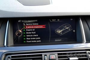 Grey BMW 520 2016 in Tukums, with an engine capacity of 2.00 L and mileage of 234 thousand km for 14990 €, photo 19 on AUTOMOTO.COM.LV