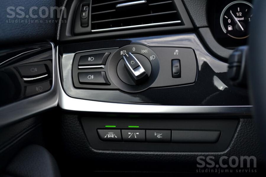 Grey BMW 520 2016 in Tukums, with an engine capacity of 2.00 L and mileage of 234 thousand km for 14990 €, photo 30 on AUTOMOTO.COM.LV