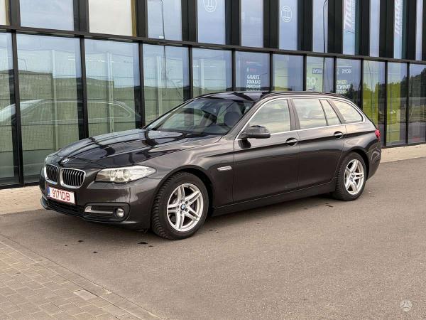 Grey BMW 520 2016 in Vilnius, with an engine capacity of 2.00 L and mileage of 264 thousand km for 11699 €, photo 4 on AUTOMOTO.COM.LV