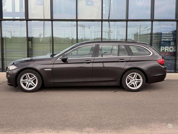 Grey BMW 520 2016 in Vilnius, with an engine capacity of 2.00 L and mileage of 264 thousand km for 11699 €, photo 5 on AUTOMOTO.COM.LV