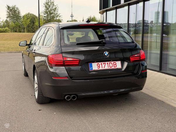 Grey BMW 520 2016 in Vilnius, with an engine capacity of 2.00 L and mileage of 264 thousand km for 11699 €, photo 7 on AUTOMOTO.COM.LV
