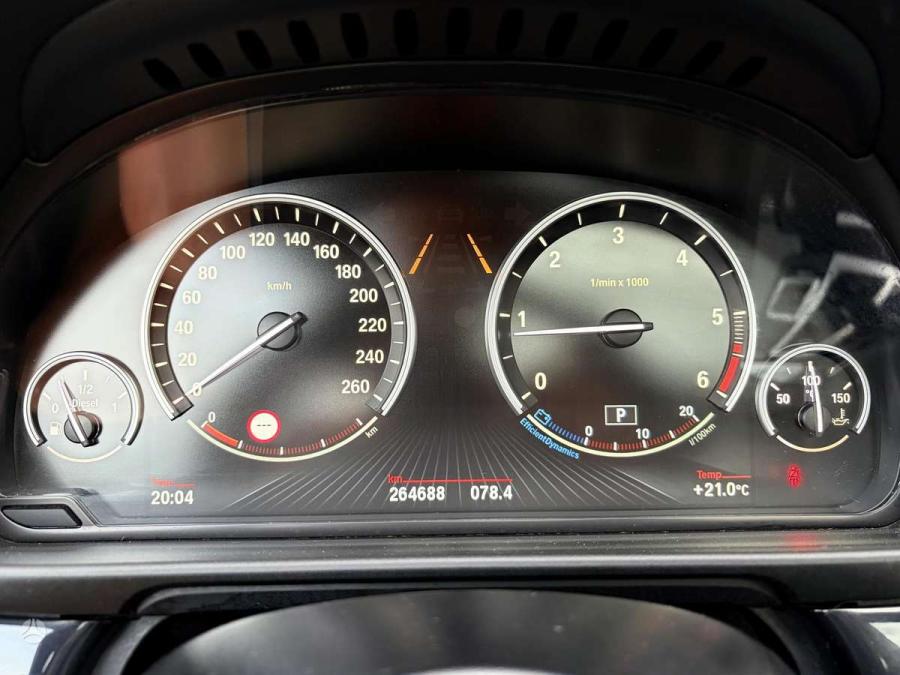 Grey BMW 520 2016 in Vilnius, with an engine capacity of 2.00 L and mileage of 264 thousand km for 11699 €, photo 27 on AUTOMOTO.COM.LV