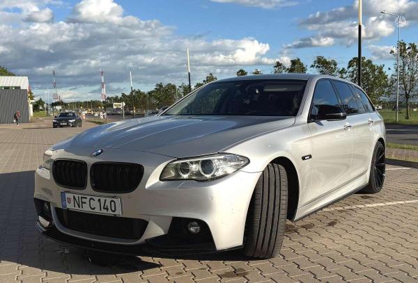 Grey BMW 520 2016 in Panevezys, with an engine capacity of 2.00 L and mileage of 258 thousand km for 12000 €, photo 2 on AUTOMOTO.COM.LV