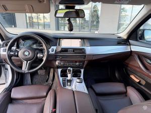 Grey BMW 520 2016 in Panevezys, with an engine capacity of 2.00 L and mileage of 258 thousand km for 12000 €, photo 6 on AUTOMOTO.COM.LV