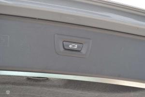Grey BMW 520 2016 in Vilnius, with an engine capacity of 2.00 L and mileage of 281 thousand km for 12500 €, photo 18 on AUTOMOTO.COM.LV